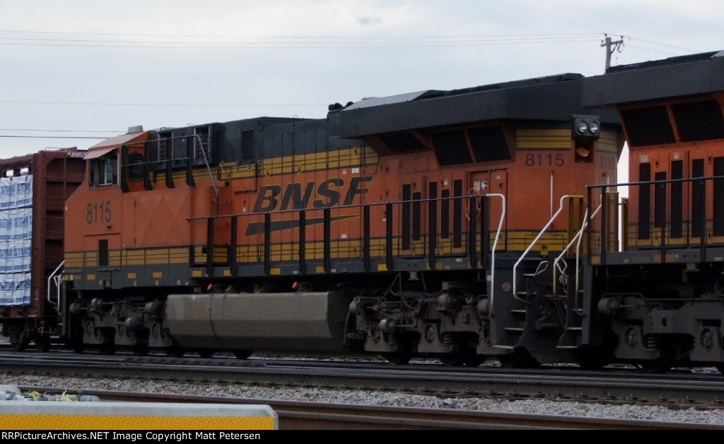 BNSF 8115